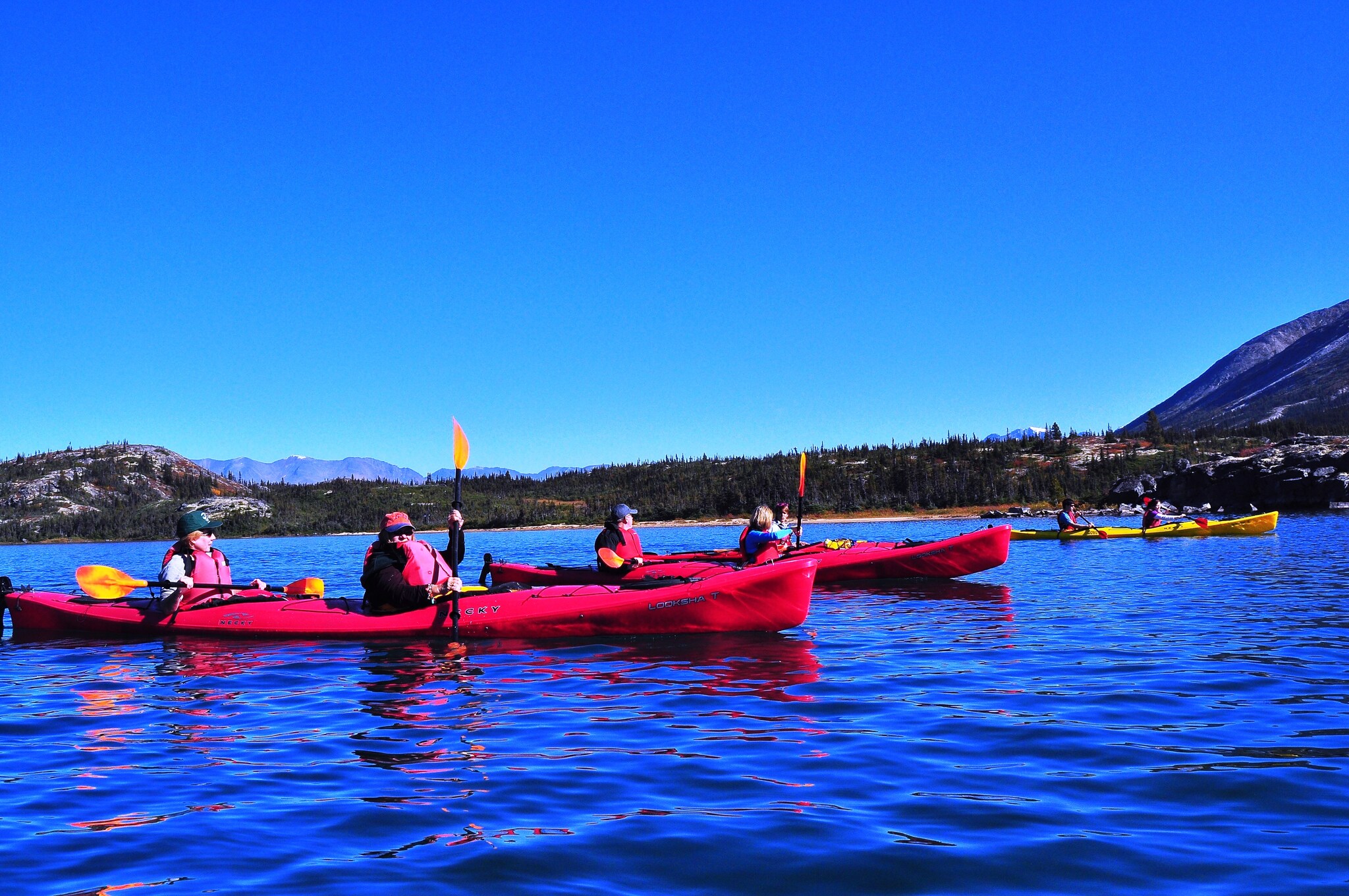 alpine-lake-kayak-scenic-railway-klondike-summit